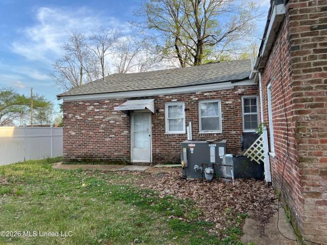 201 S Center Street