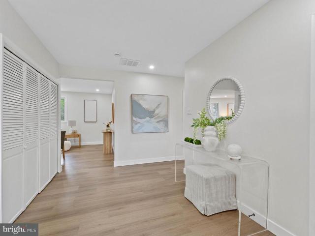 201 S Garden Boulevard