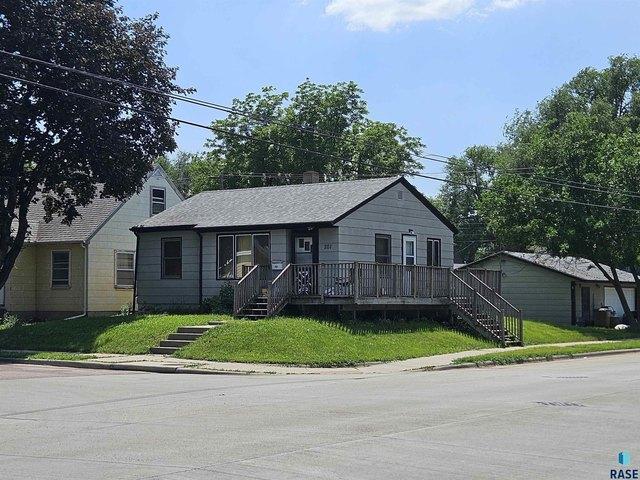 201 S Lincoln St, Sioux Falls, SD 57104