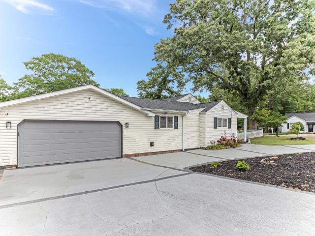201 S Pliney Circle