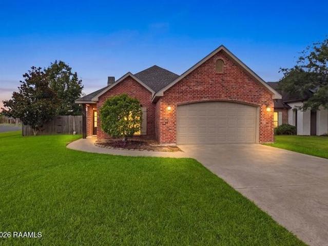 201 Sandhill Crane Dr, Lafayette, LA 70508