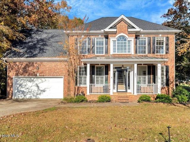 201 Sarazen Dr, Clayton, NC 27527