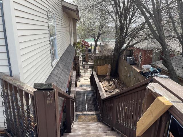201 SE 34 Street