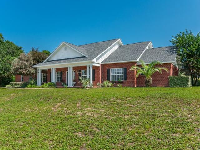 201 Seneca Trl, Crestview, FL 32536