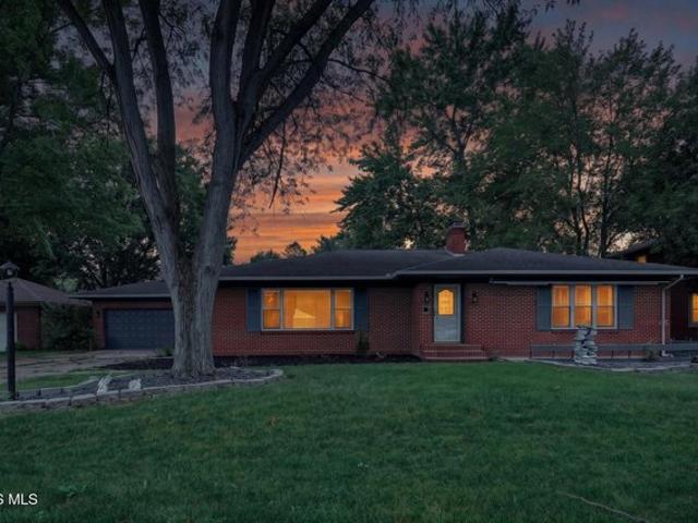 201 Sheffield Ave, Napoleon, OH 43545