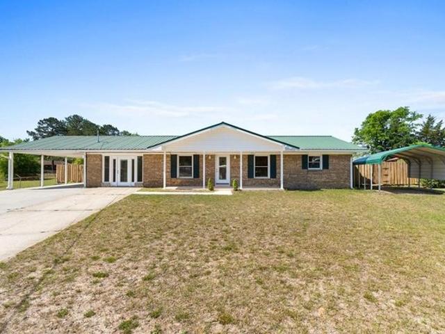 201 Sherwood Ct, Ozark, AL 36360