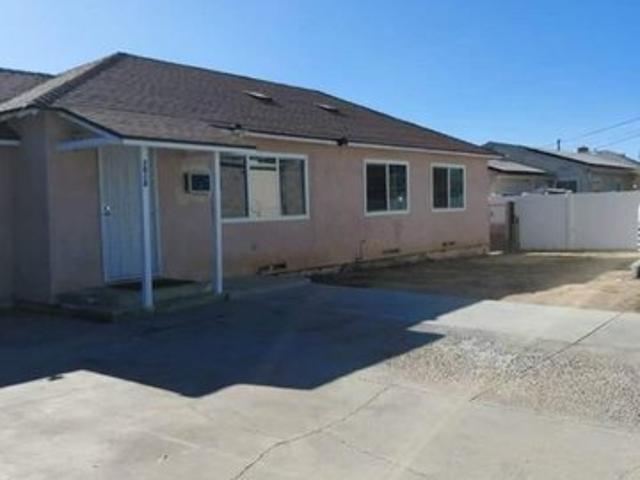 201 Skyline St, Lemon Grove, CA 91945