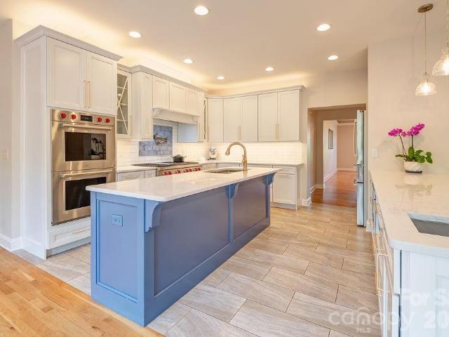 201 Skytop Farm Lane