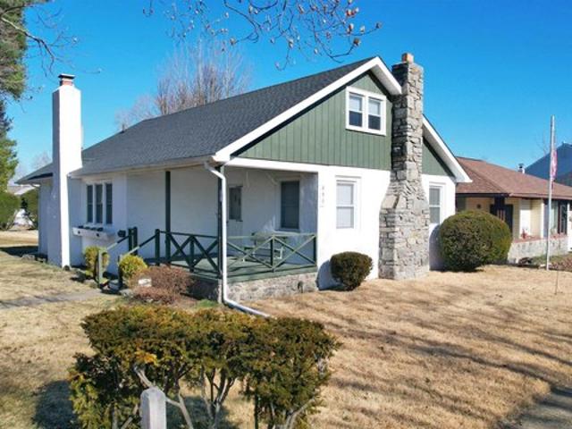 201 St Louis Ave, Egg Harbor City, NJ 08215