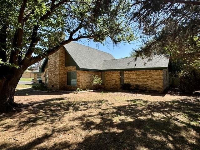 201 SW 22nd St, Seminole, TX 79360