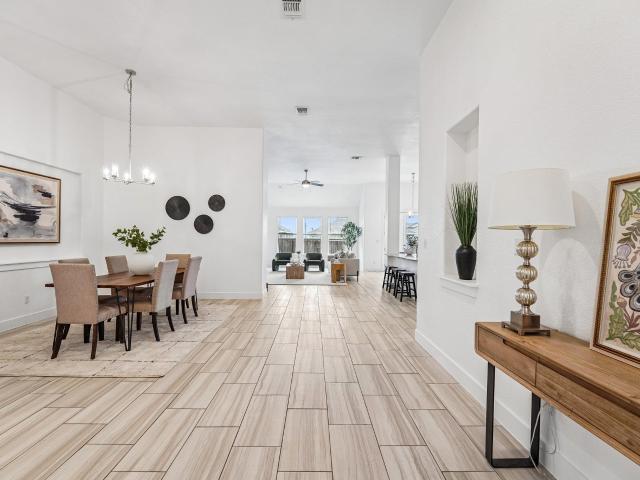 201 Potts St