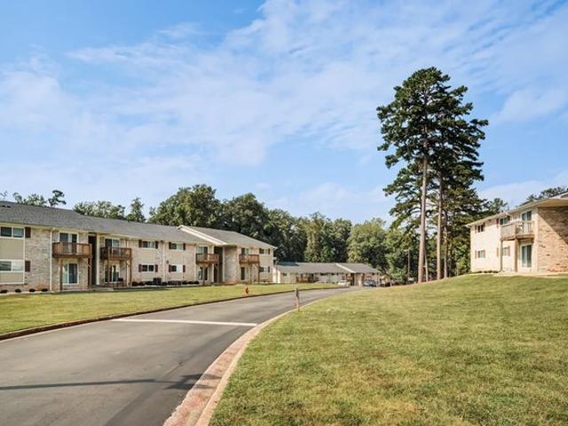 201 Powell Mill Rd, Spartanburg, SC 29301