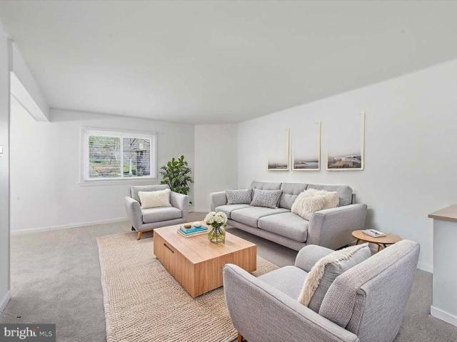 201 Painters Crossing, Chadds Ford, PA 19317 | Compass