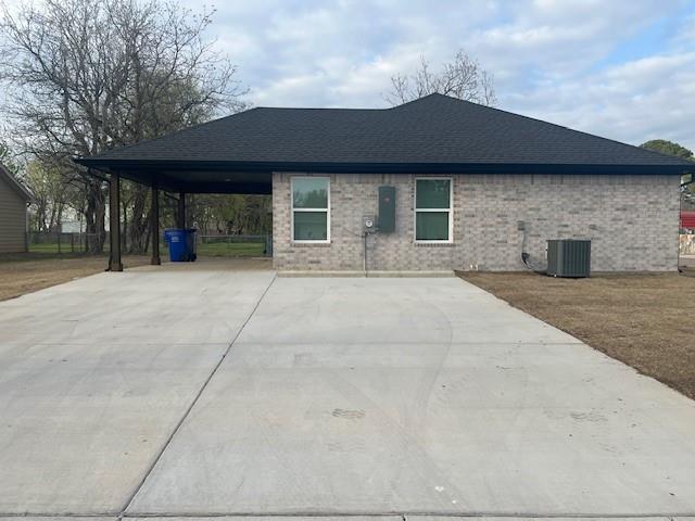 201 Pecan St, Whitesboro, TX 76273 | MLS #21199 | Compass