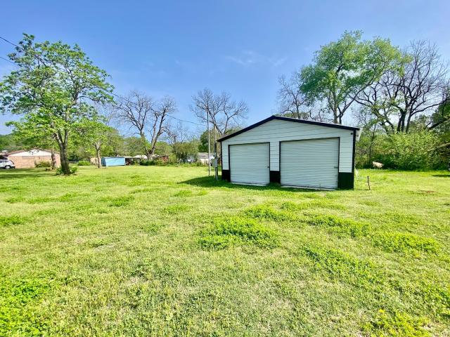 201 Pine St, Crockett, TX 75835 | MLS #75831 | Compass