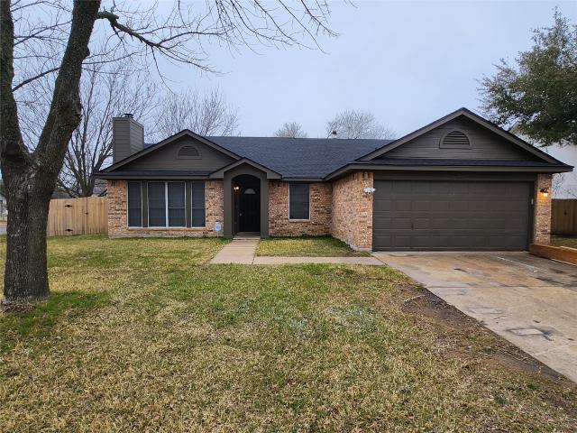 201 Quail Cir, Hutto, TX 78634 | MLS #3381 | Compass