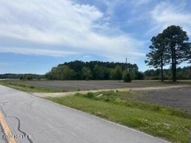 201 Richardson Rd, Dover, NC 28526