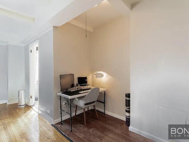 201 W 16th Street 8G