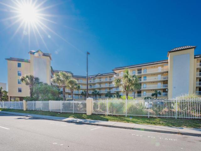 201 W Arctic Avenue Apt 302