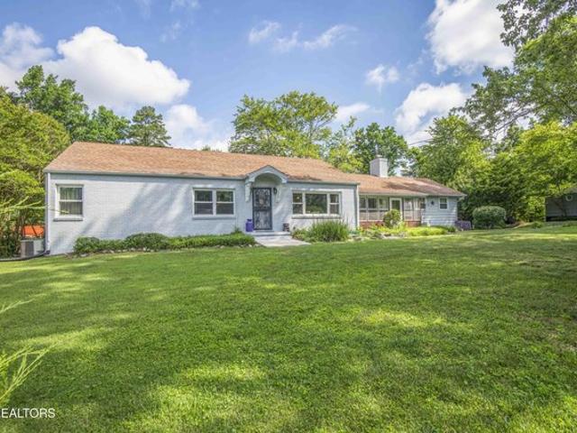 201 W Ford Valley Rd, Knoxville, TN 37920