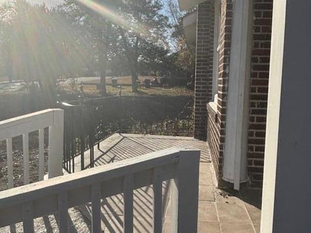 201 W Highland Avenue
