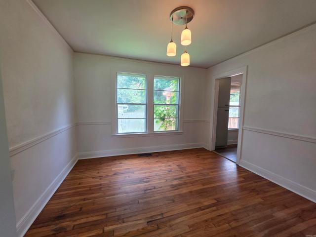 201 W M Avenue