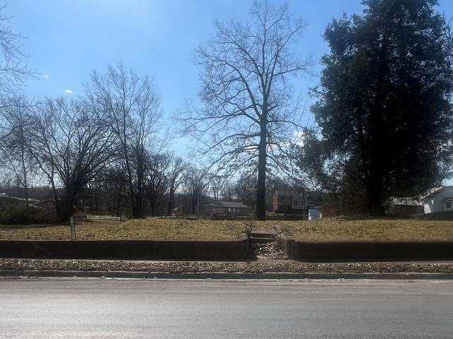 201 W Main Street