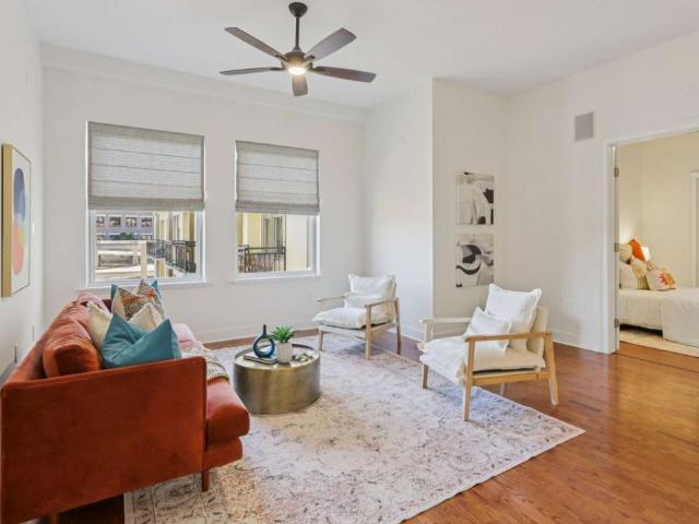 201 W Ponce De Leon Avenue 616