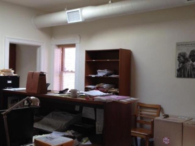 201 W Richmond Suite 1