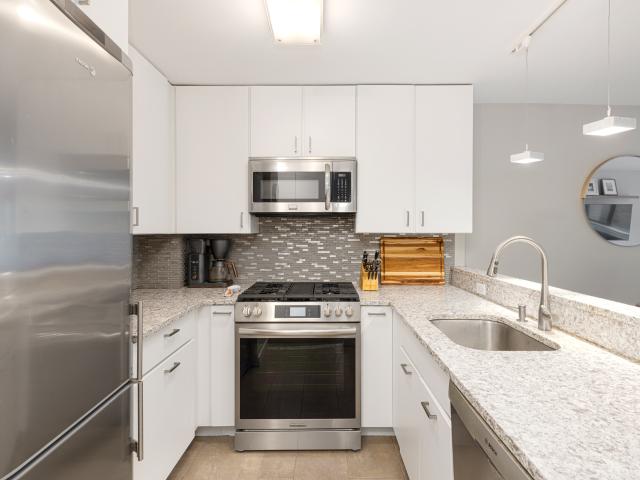 201 West 70th Street, Unit 2B | Compass