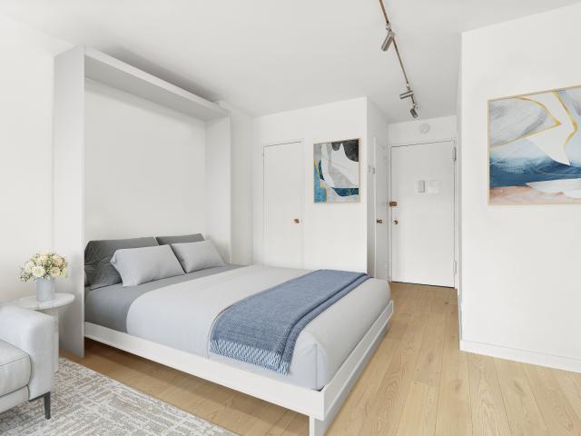 201 West 21st Street, Unit 5E | Compass
