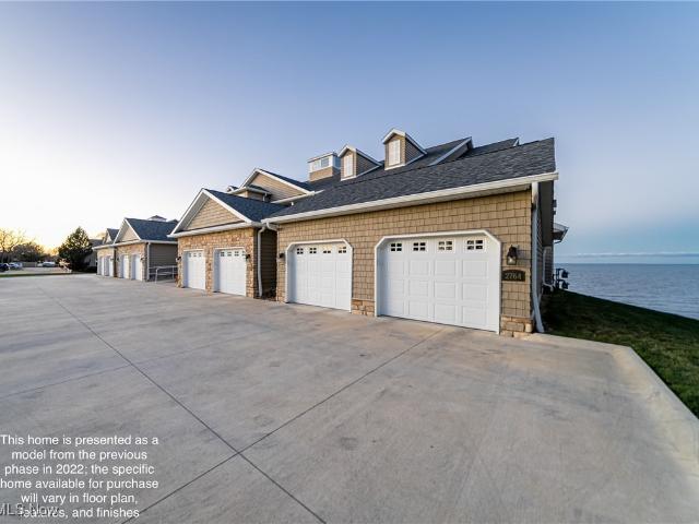 201 Whispering Shores