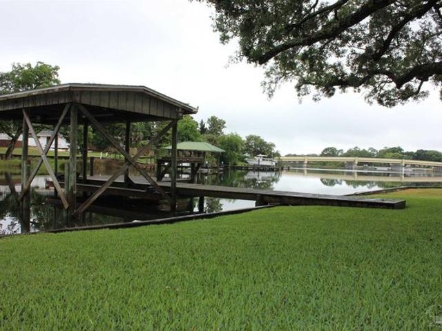201 Thayer Ave, Pensacola, FL 32507