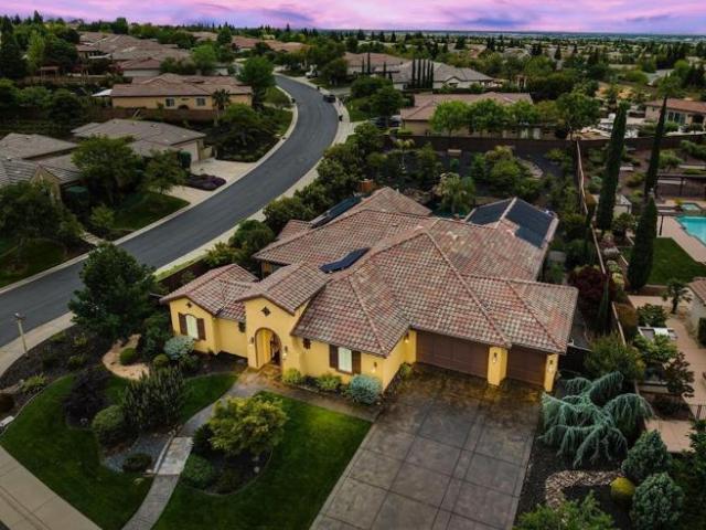 201 Valle Ct, Lincoln, CA 95648