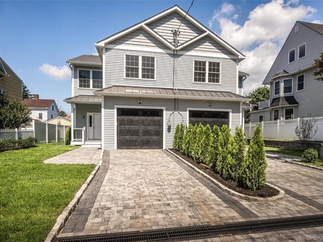 201A Elm St, New Rochelle, NY 10805
