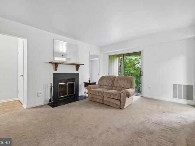 20241 Shipley Terrace # 4 B 30