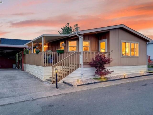 20248 Highway 213 Unit 45, Oregon City, OR 97045