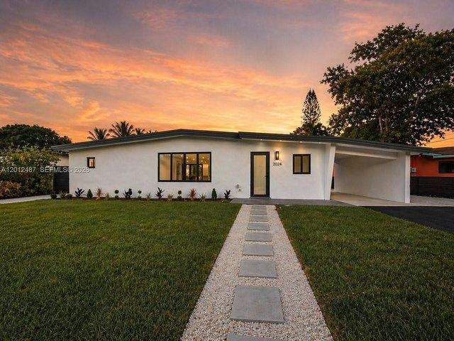 2024 NW 10th Ave, Fort Lauderdale, FL 33311