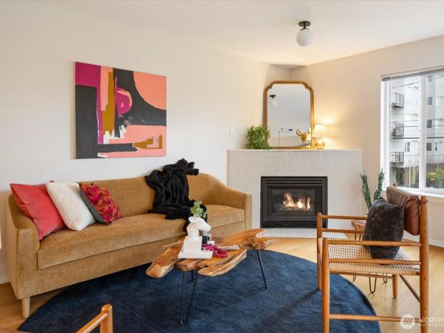 2024 NW 57th St, Unit 201, Seattle, WA 98107 | MLS #2471 | Compass