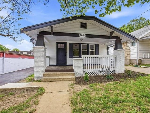 2024 N 32nd St, Kansas City, KS 66104