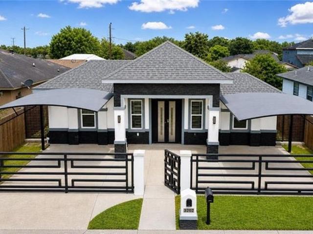 2024 Loma Azul St, San Juan, TX 78589