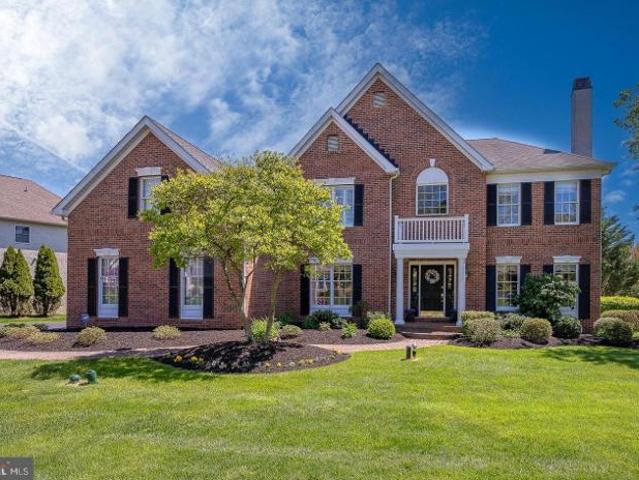 2024 St Andrews Dr, Berwyn, PA 19312