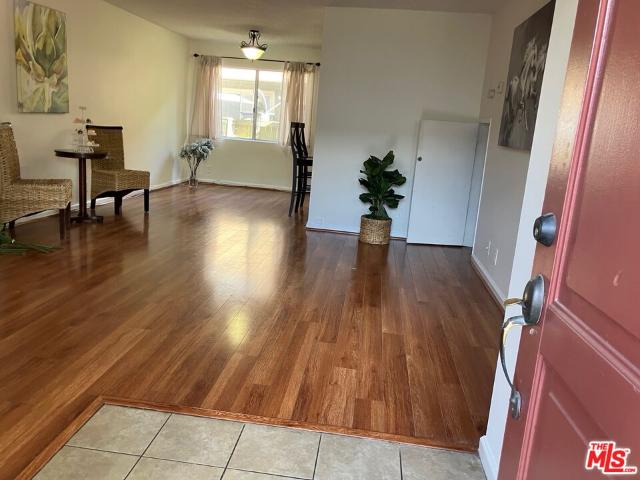 20258 Cohasset St, Unit 4, Winnetka, CA 91306 | MLS #26704