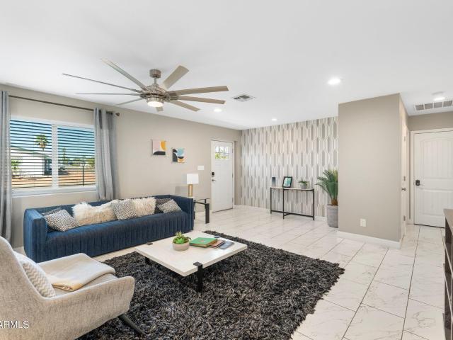 2025 N 66th Street