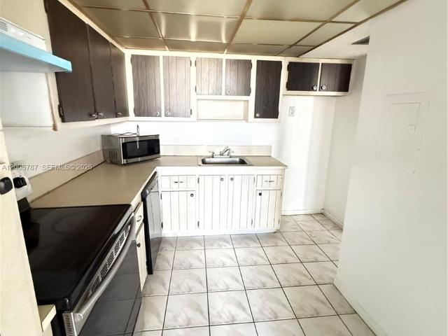 2025 NE 164th St, Unit 1007, North Miami Beach, FL 33162 | MLS #A12005 | Compass