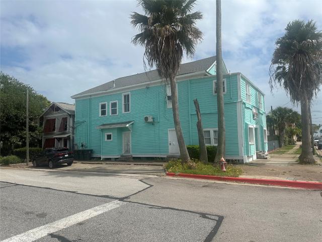 2025 Ave N 1/2, Galveston, TX 77550 | MLS #23946