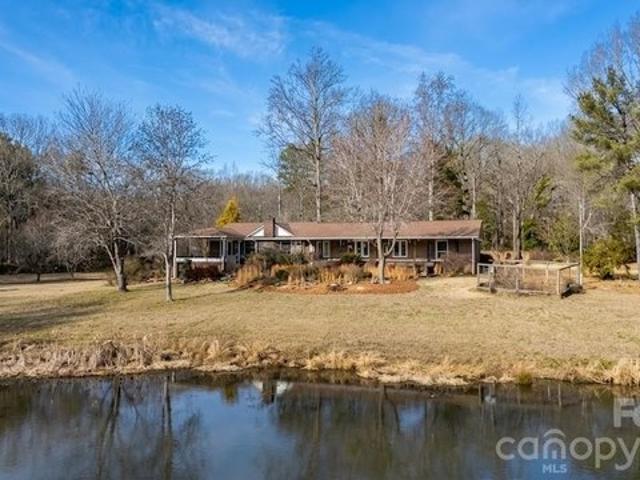 2025 Creekwood Dr, York, SC 29745