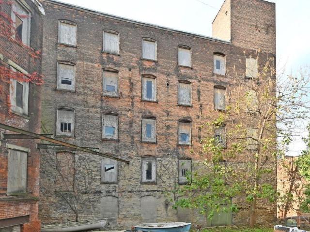 2025 Dunlap Street