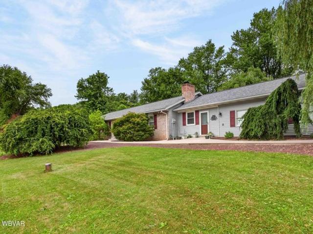 2025 Eckard Rd, Cogan Station, PA 17728