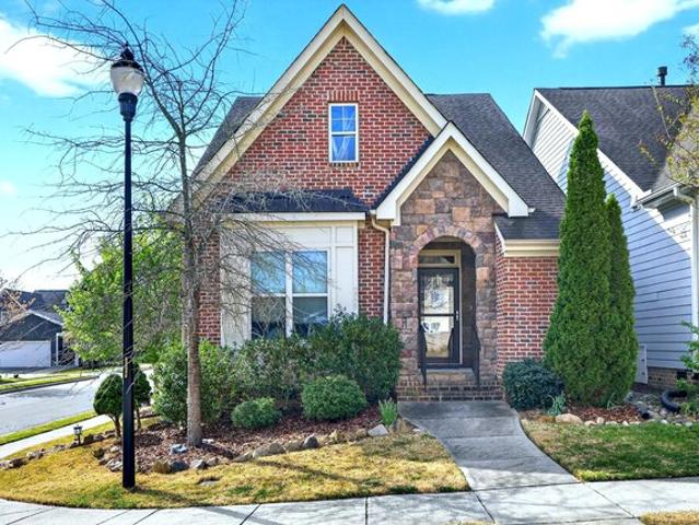 2025 Great Ridge Pkwy, Chapel Hill, NC 27516